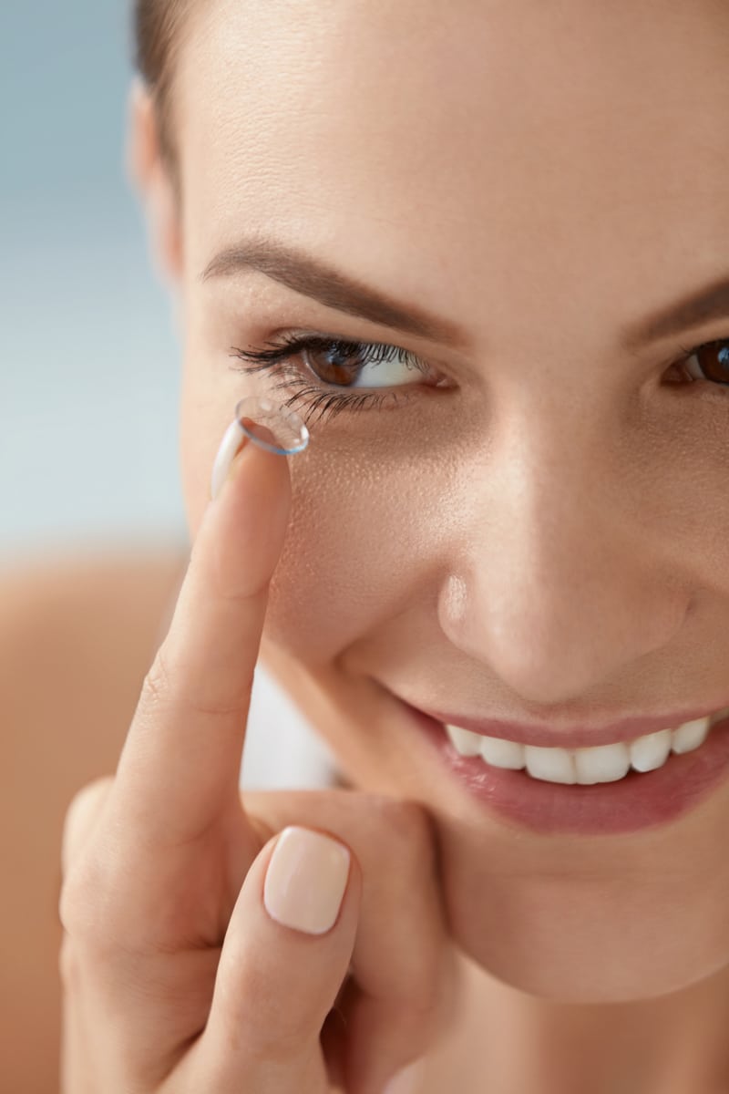 Did You Know Your Cosmetics Can Affect Your Contacts? - Your Health ...