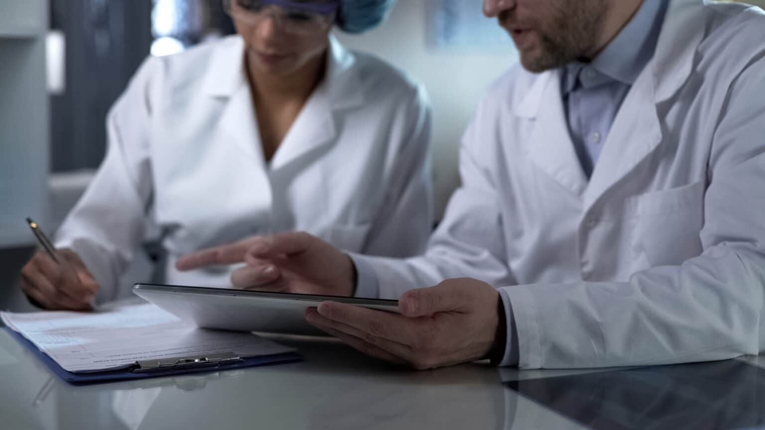 The Best Strategies for Effective Healthcare Records Management - Your ...