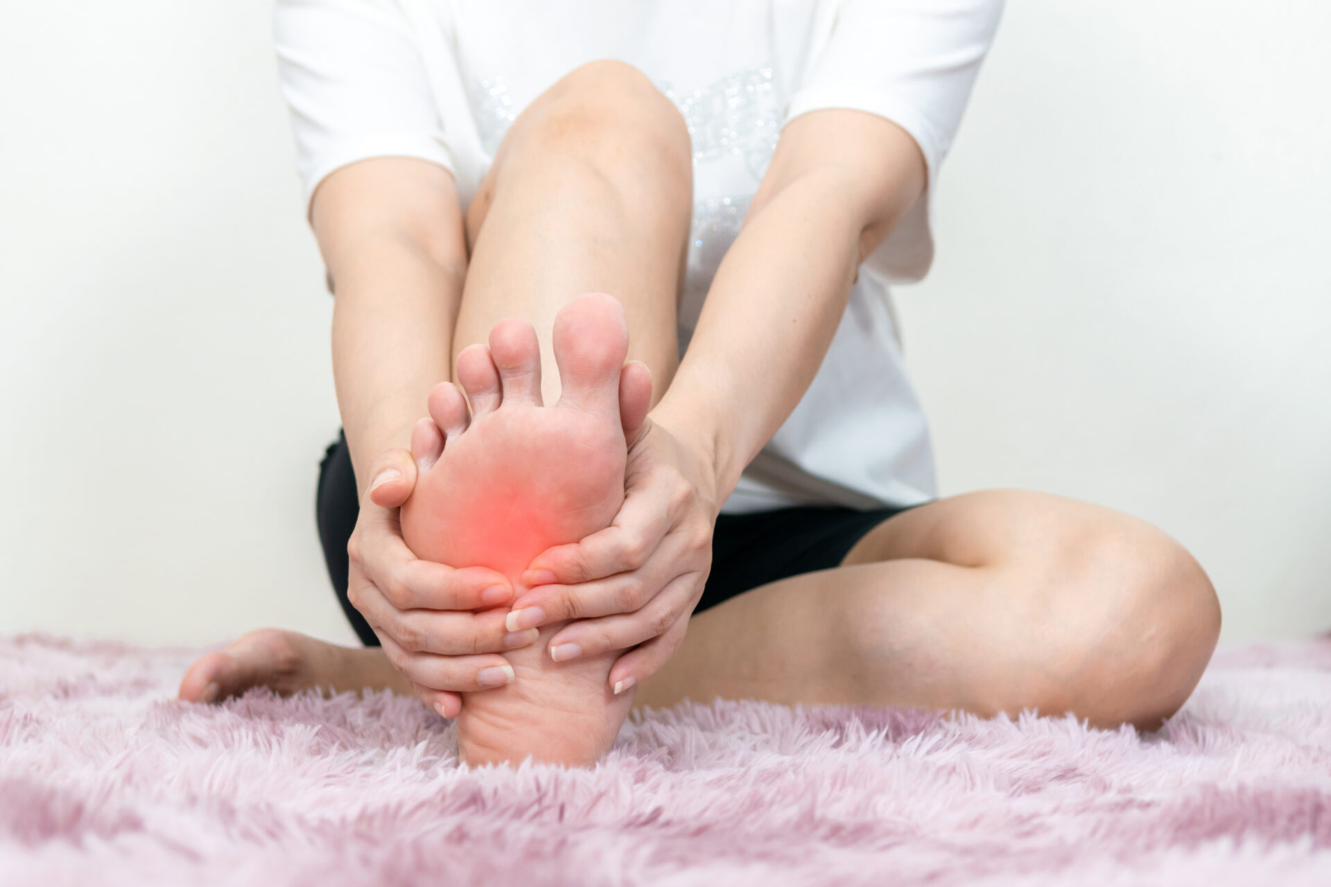Decoding Common Foot Pain Symptoms And Their Causes - Your Health Magazine