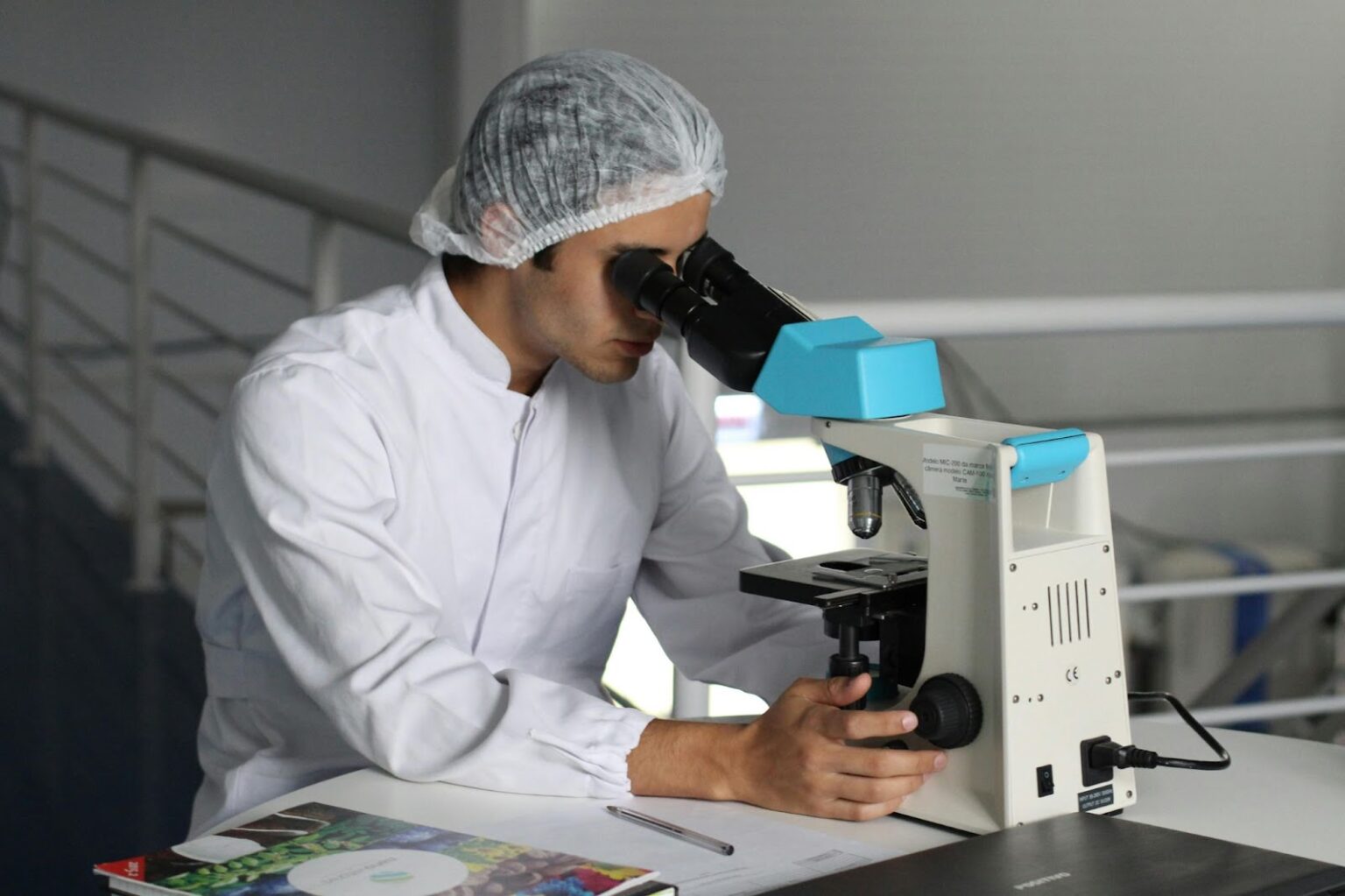 The Evolution of Modern Microscopy in Scientific Research - Your Health ...