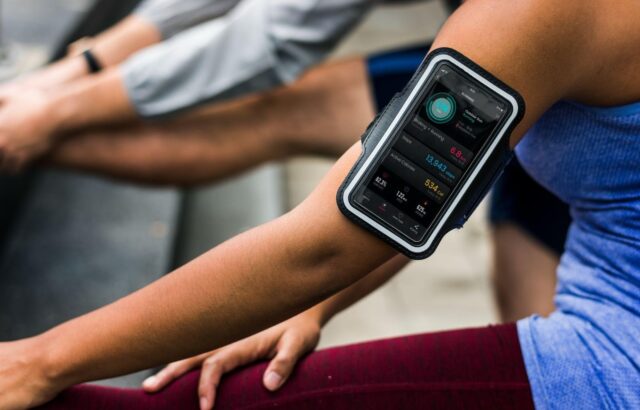 Wearable Technology in Healthcare: Strategic Insights, Risks, and ...