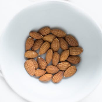Do Almonds Expire and How to Tell if They're Bad? - Your Health Magazine