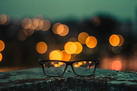Causes and Solutions for Fuzzy Blurred Vision in One Eye - Your Health ...